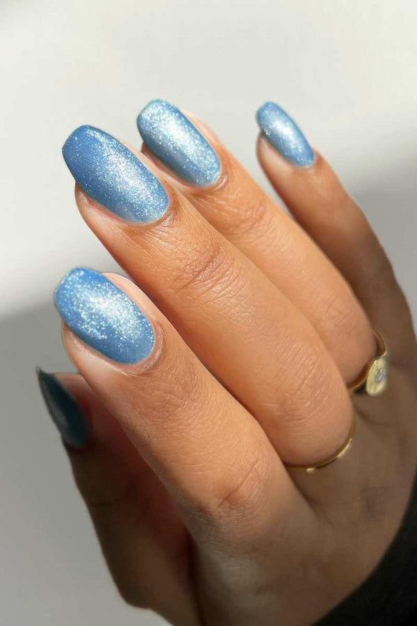 Sky Blue Magnetic Nail Polish – Cirque Colors Mind Over Matter